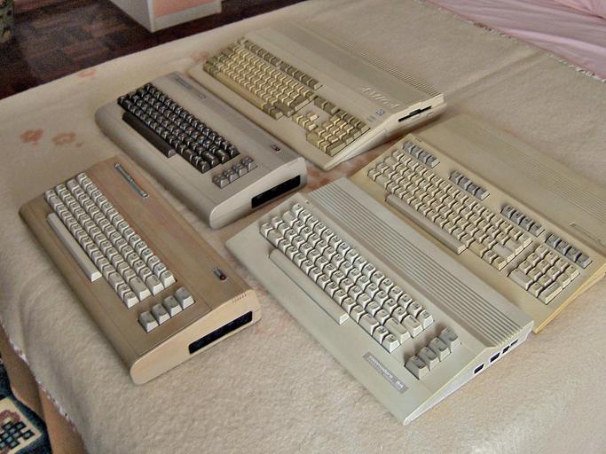 Commodore 64 Vs 64c The Silicon Underground